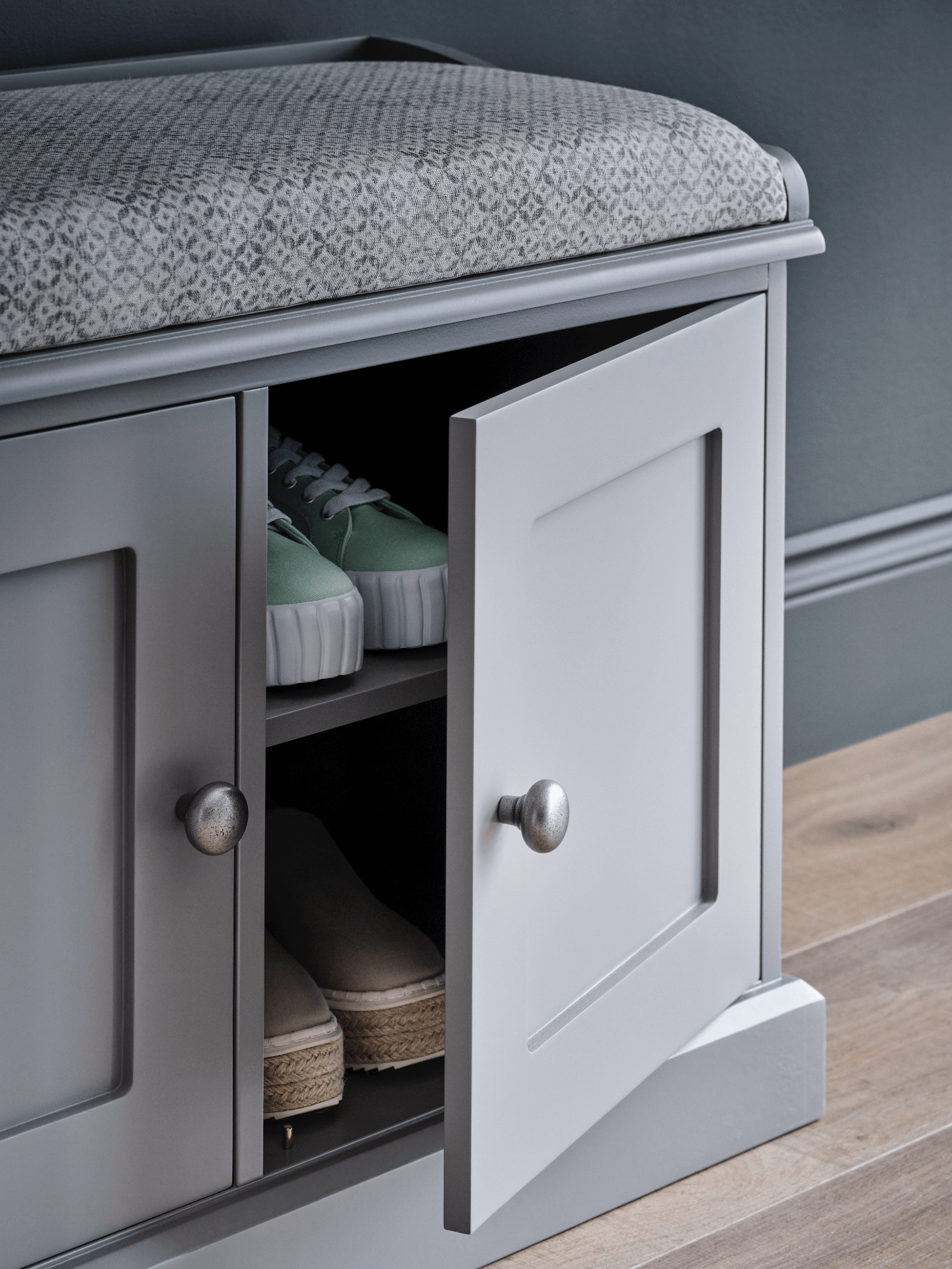 Portland long bench – The Dormy House